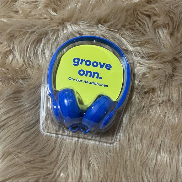 groove onn. | Headphones | Groove Onn Blue Onear Headphones Cord | Poshmark